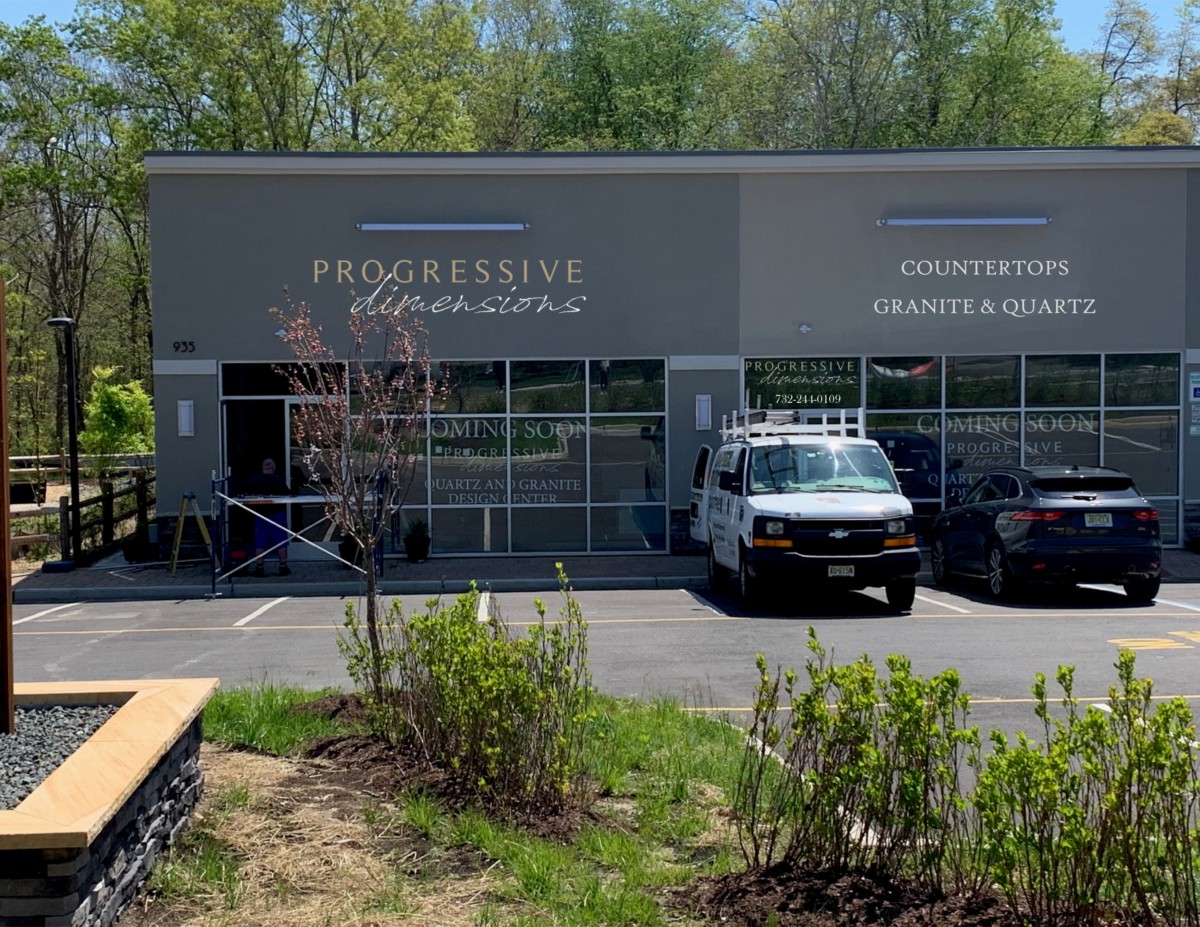 SIGNAGE-2 - Progressive Dimensions